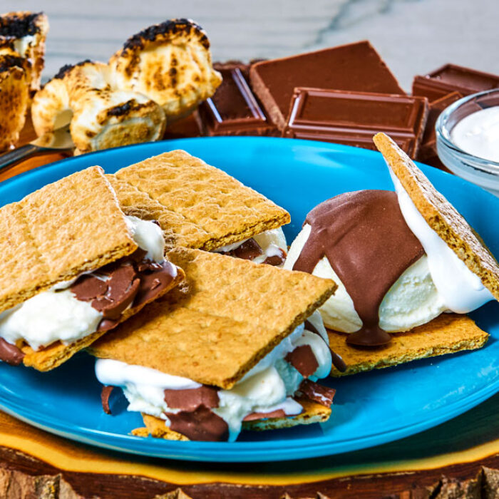 Snickerdoodle Ice Cream Shake | Chilly Churn